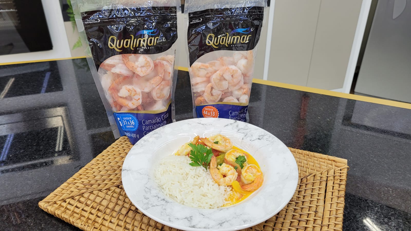 Nova parceria: Aprenda a fazer Moqueca de Camarão Qualimar