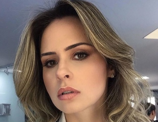 Ana Paula Renault descobre que namorado já é casado