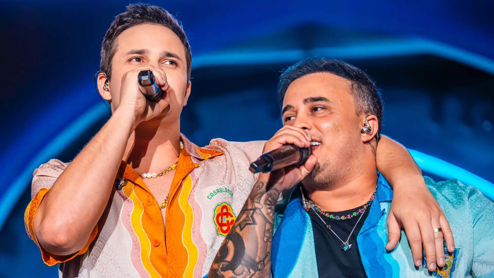 Matheus e Kauan anunciam datas da turnê Praiou para 2024