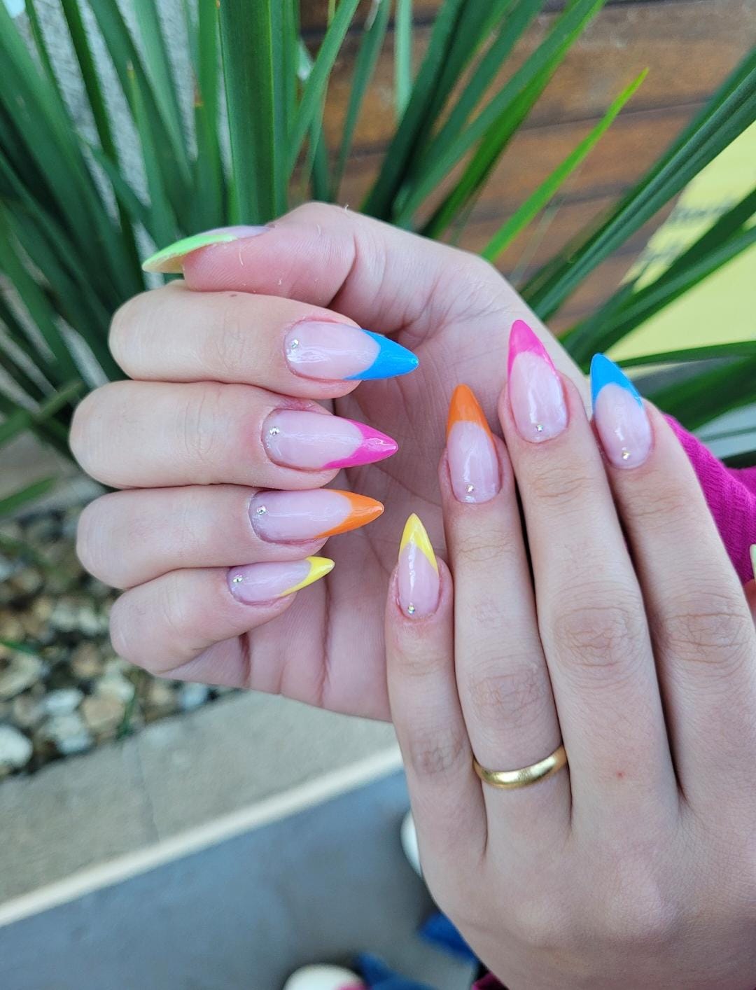 Conheça as principais técnicas e tendências no design de unhas