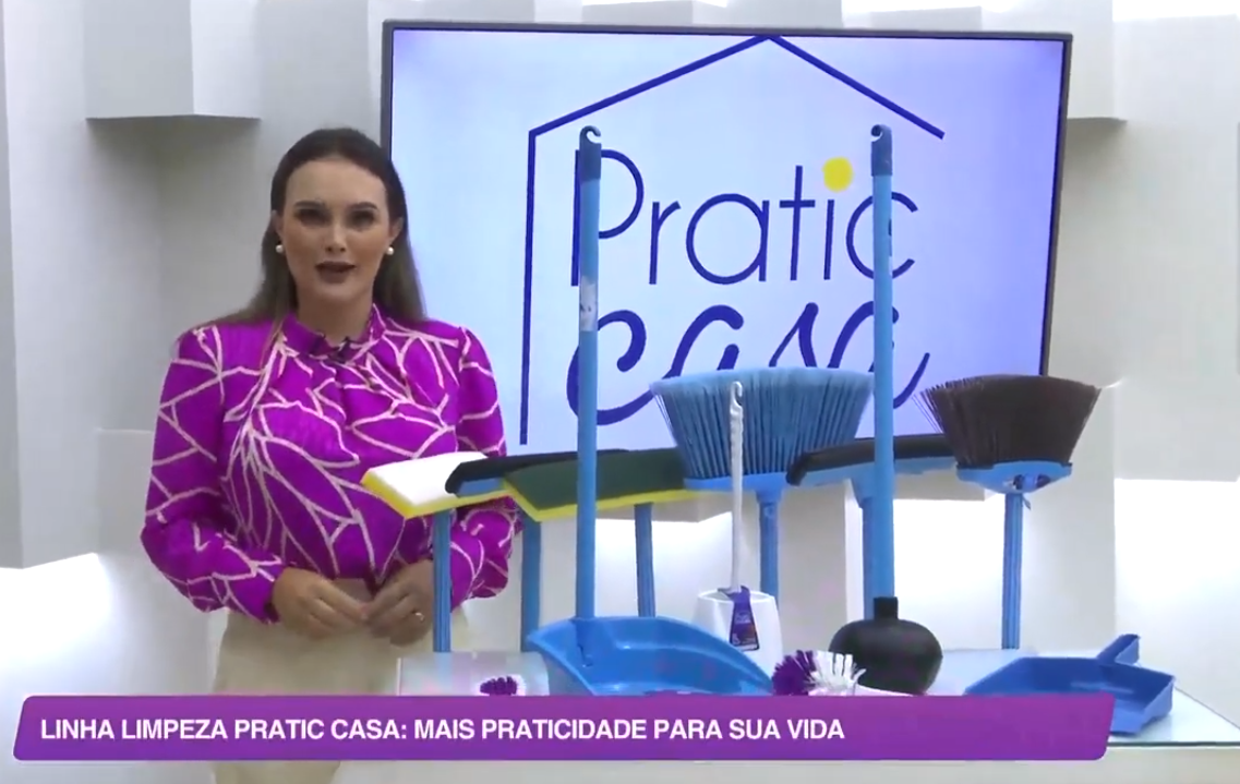 Práticos e funcionais: conheça a linha de rodos da Pratic casa
