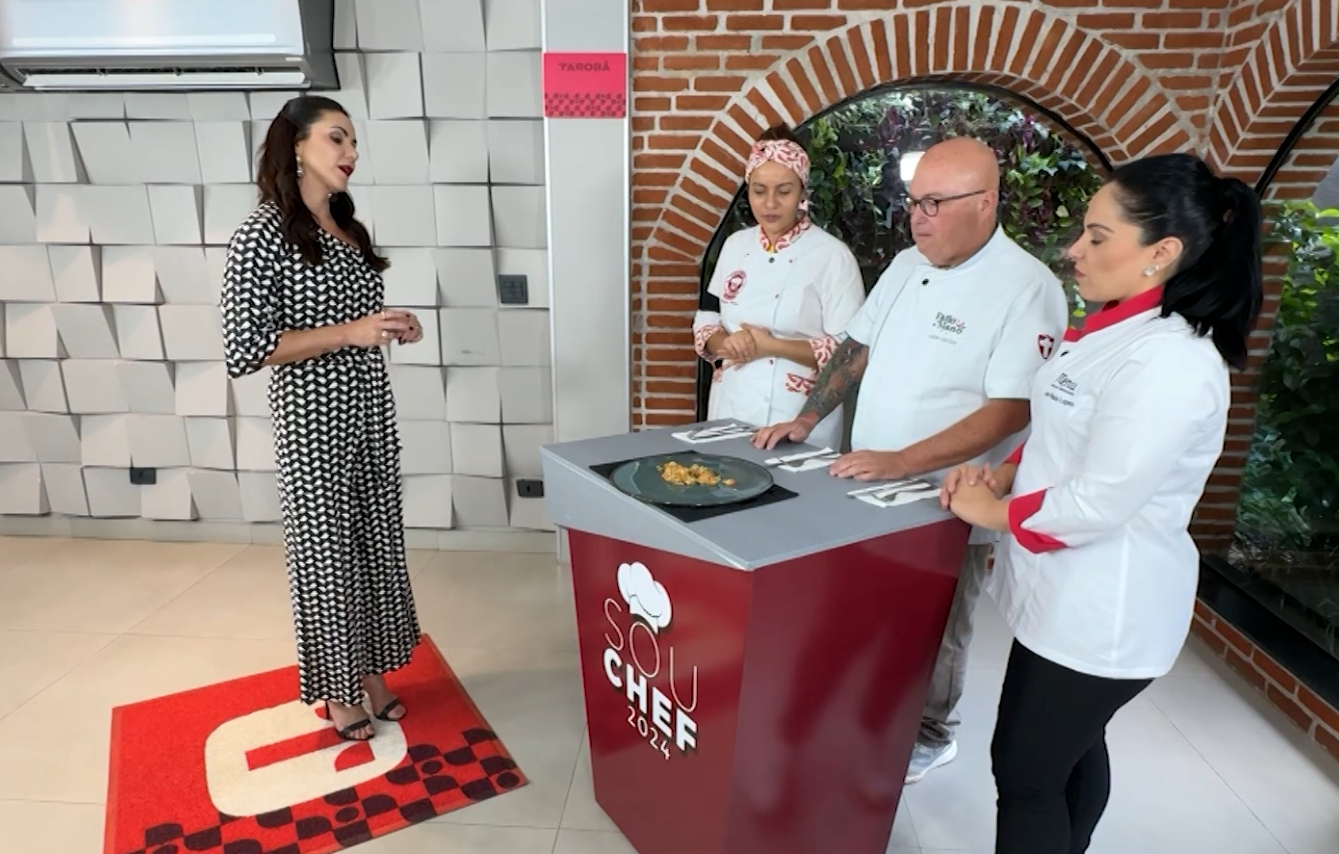 Dia de prova de reprodução no Sou Chef: Galinhada da chef Helayne