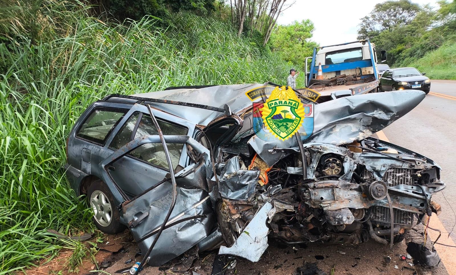 Acidente na PR-090 termina com um motorista morto e outro gravemente ferido