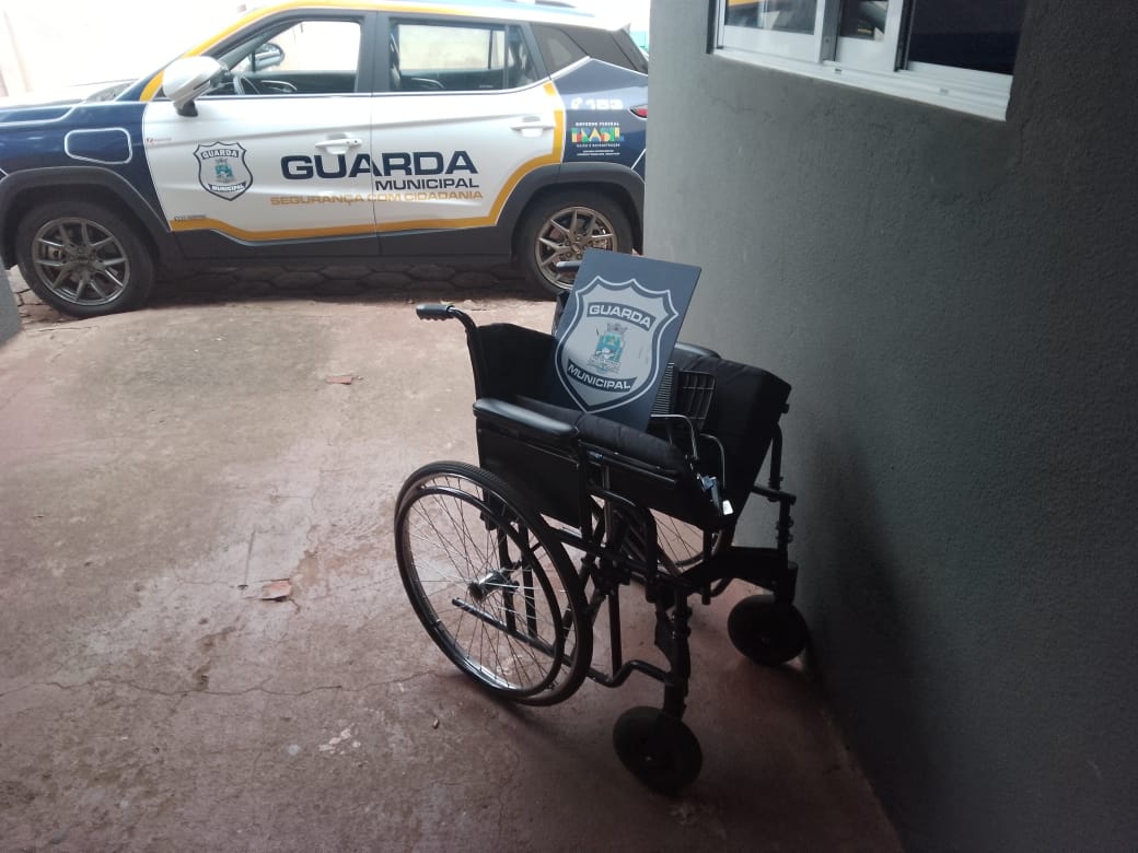 Homem que furtou cadeira de rodas da UPA de Foz do Iguaçu já havia ...