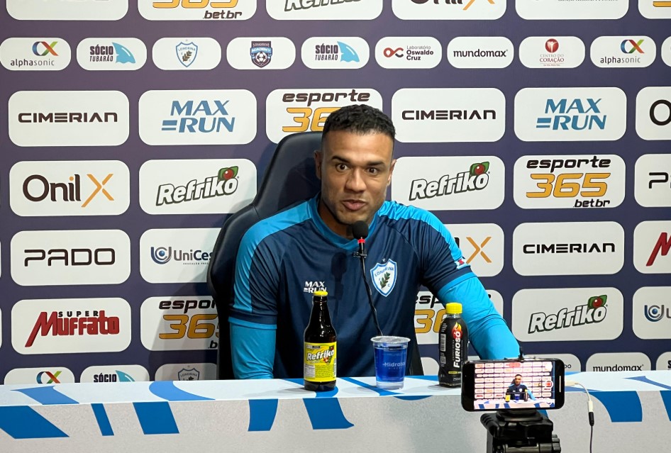 Londrina apresenta Roger Silva como novo técnico para a sequência da ...