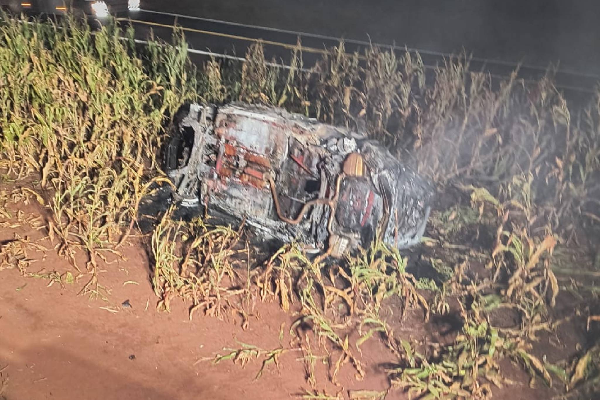 Dois homens morrem em grave acidente em Rolândia; um passageiro sobreviveu