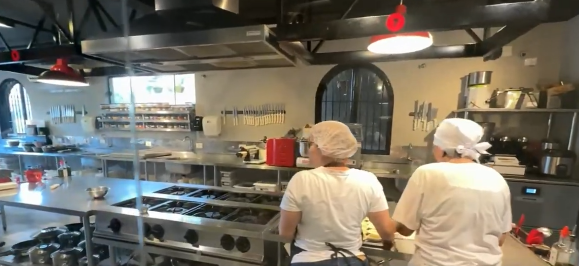 Sou Chef: conheça o cenário das gravações do reality gastronômico!