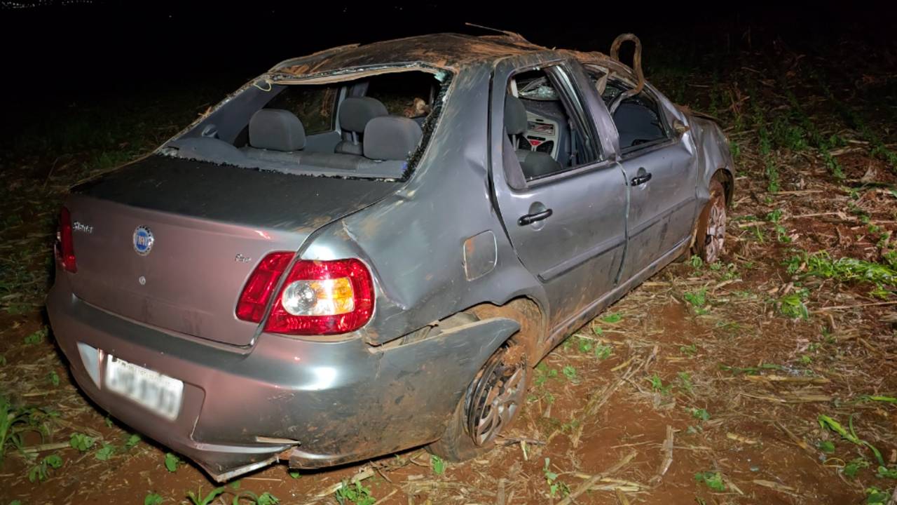 Capotamento na PR-445 deixa motorista ferido próximo a Bela Vista do ...