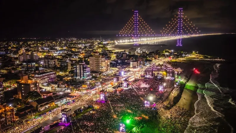 Show de Alok reúne 328 mil pessoas e entra para a história no litoral do PR